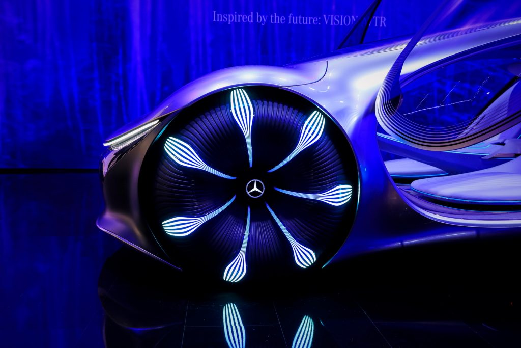 How Mercedes’ Vision AVTR Can Be Controlled With The Power Of Your ...