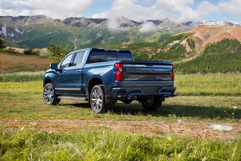 2022 Chevrolet Silverado 1500 Arrives With Upscale Interior, Super ...