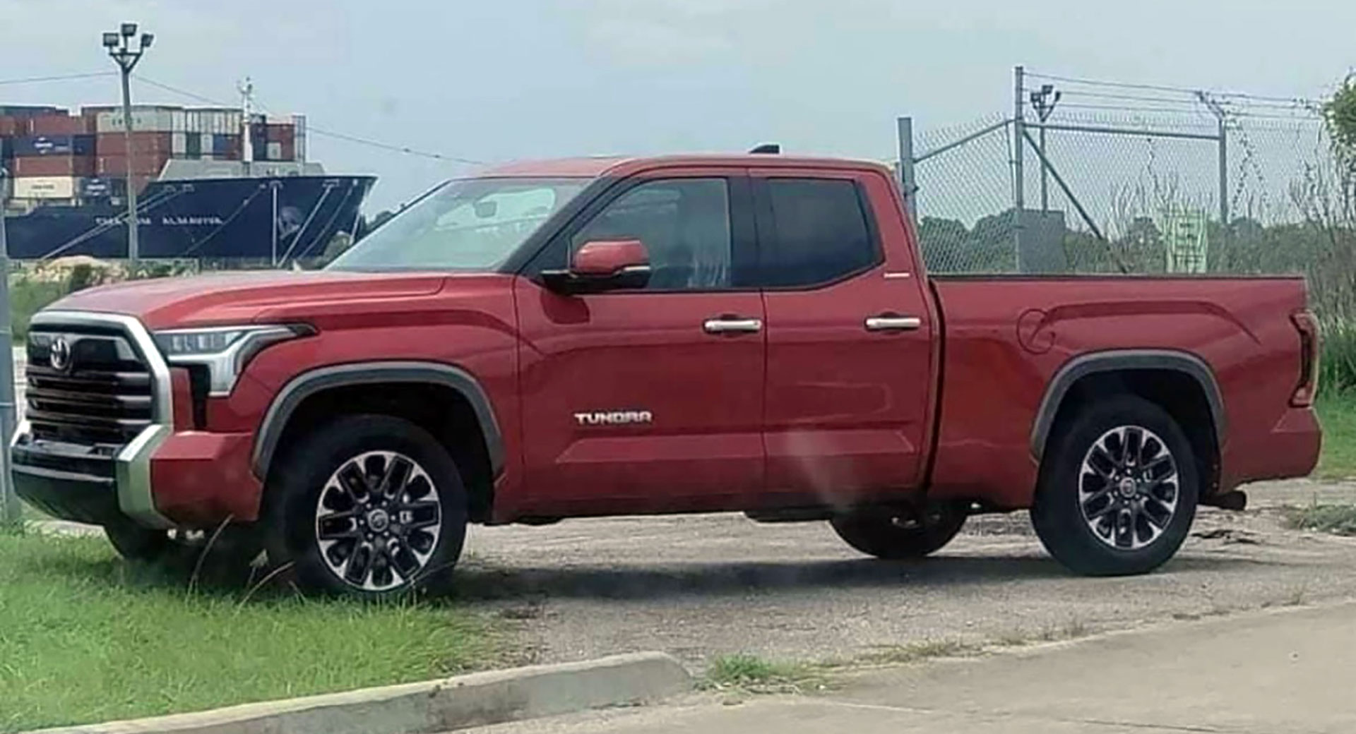 2022 Tundra Limited Red