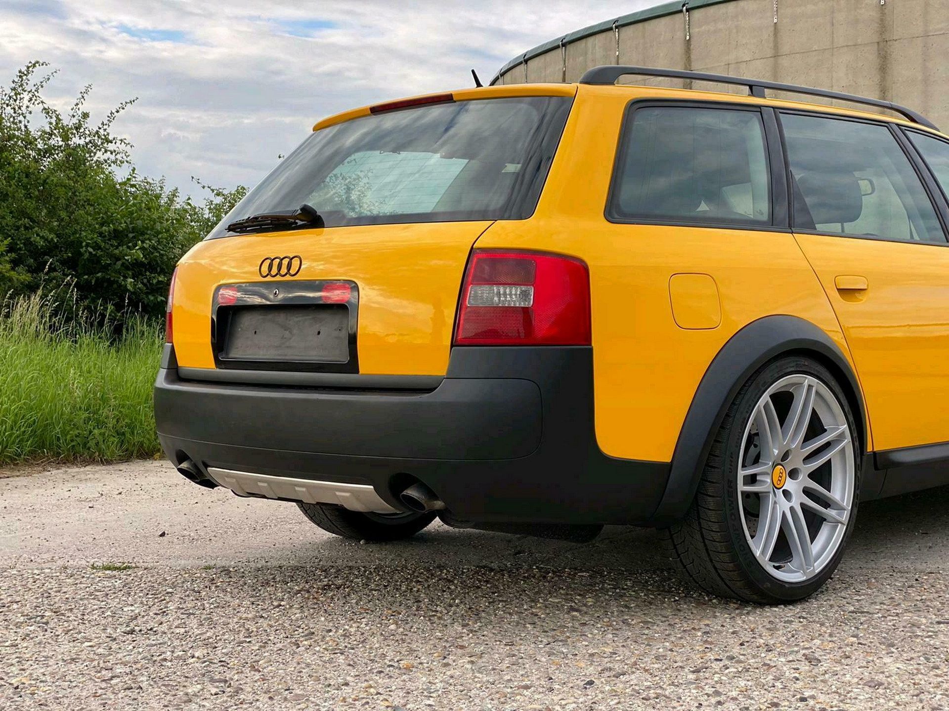 Would You Buy This Custom-Built Audi RS6 Allroad Quattro For $21k ...