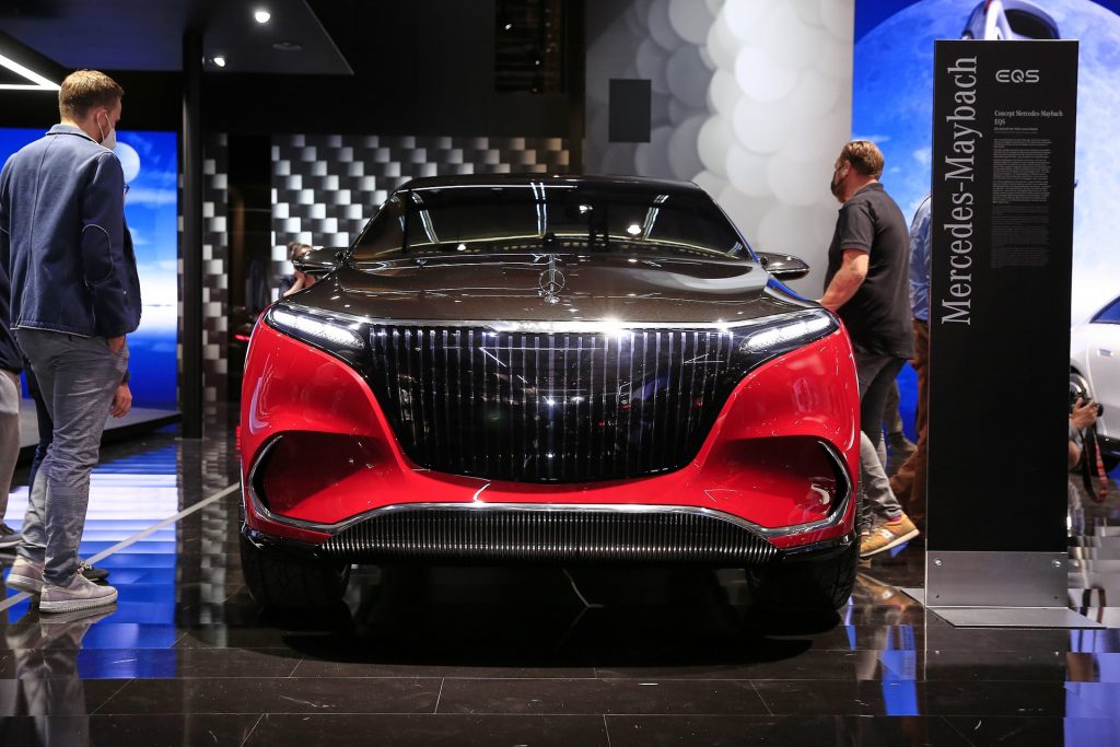 Mercedes-Maybach EQS Concept Previews Ultra-Luxurious Electric SUV ...