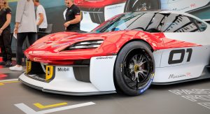 New Porsche Mission R Is A 1,073 HP Electric Racing Car That Hints At ...
