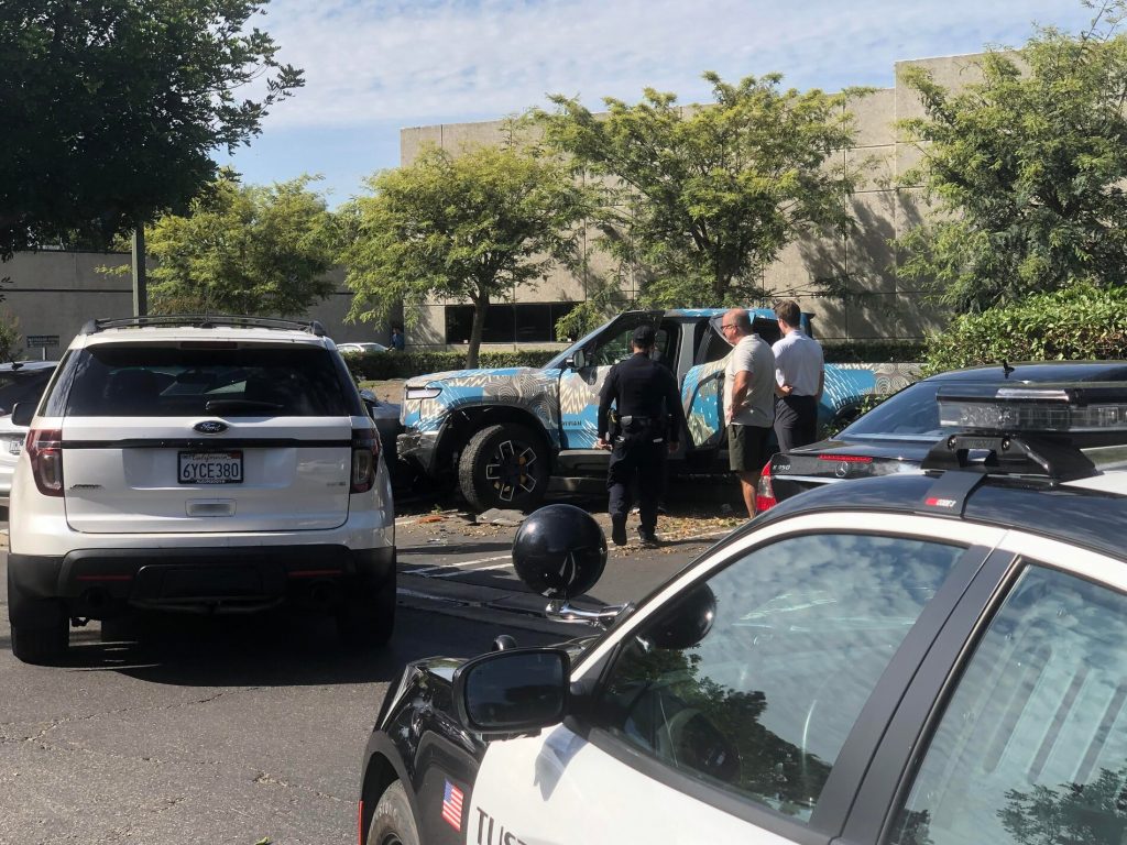 Rivian R1T Prototype Crashes Into Parked Ford Explorer And Mercedes S ...