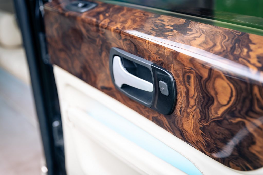 Experience Stealth Wealth In A Black Cab That’s As Fancy As A Private ...