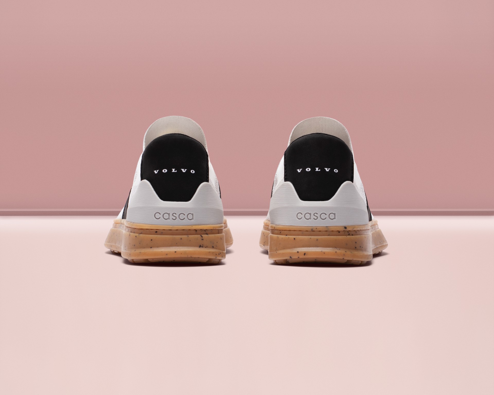 Volvo x Casca Collab Is An Eco-Friendly Sneaker Inspired By The XC40 ...