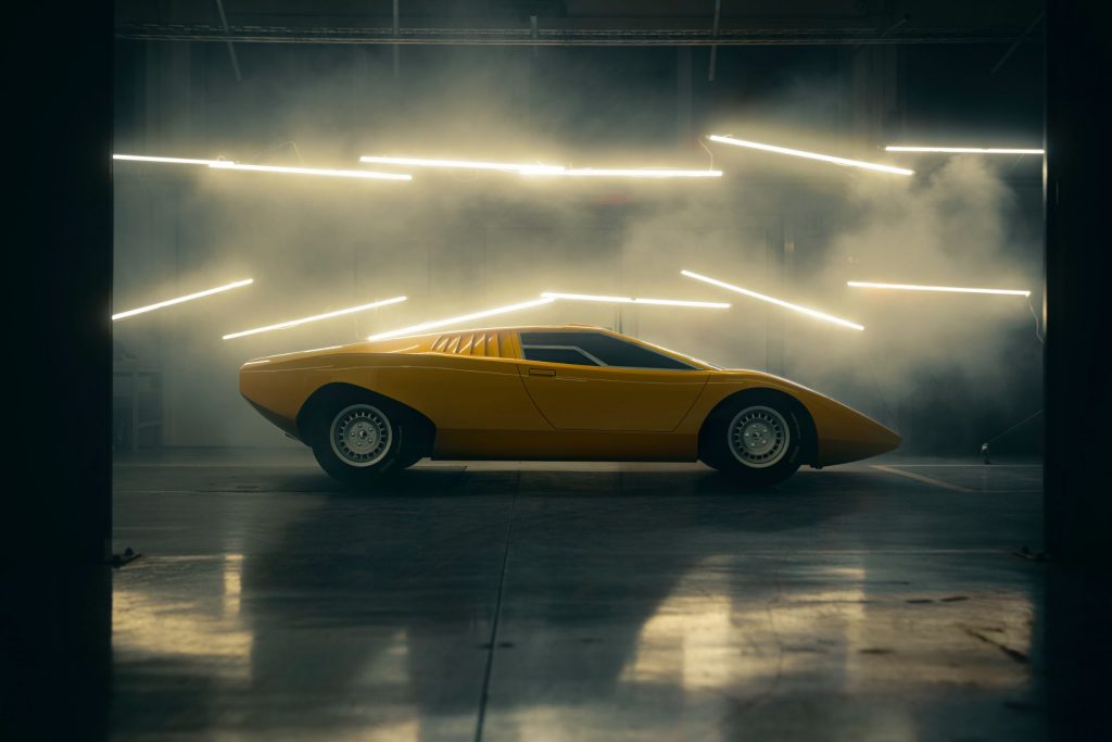 Lamborghini Built A New 1971 Countach LP500 Prototype From Scratch For ...