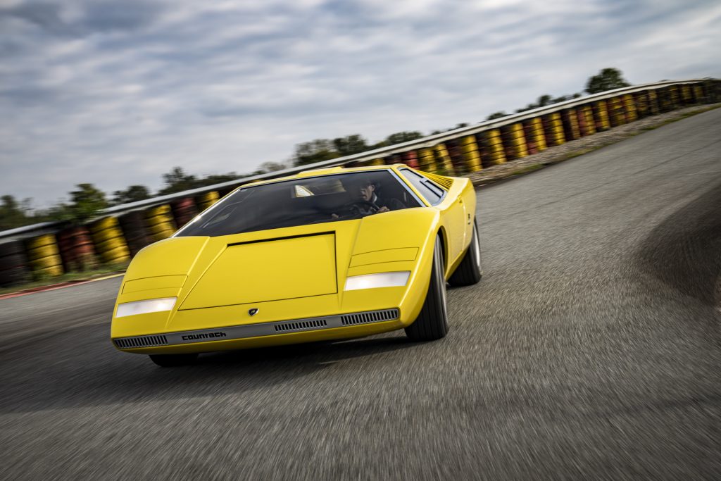 Lamborghini Makes Sure The Countach LP 500 Runs As It Should During ...