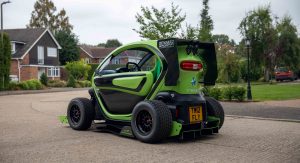 This 1-Of-5 Custom Renault Twizy Is Doing Its Best Impression Of An F1 ...