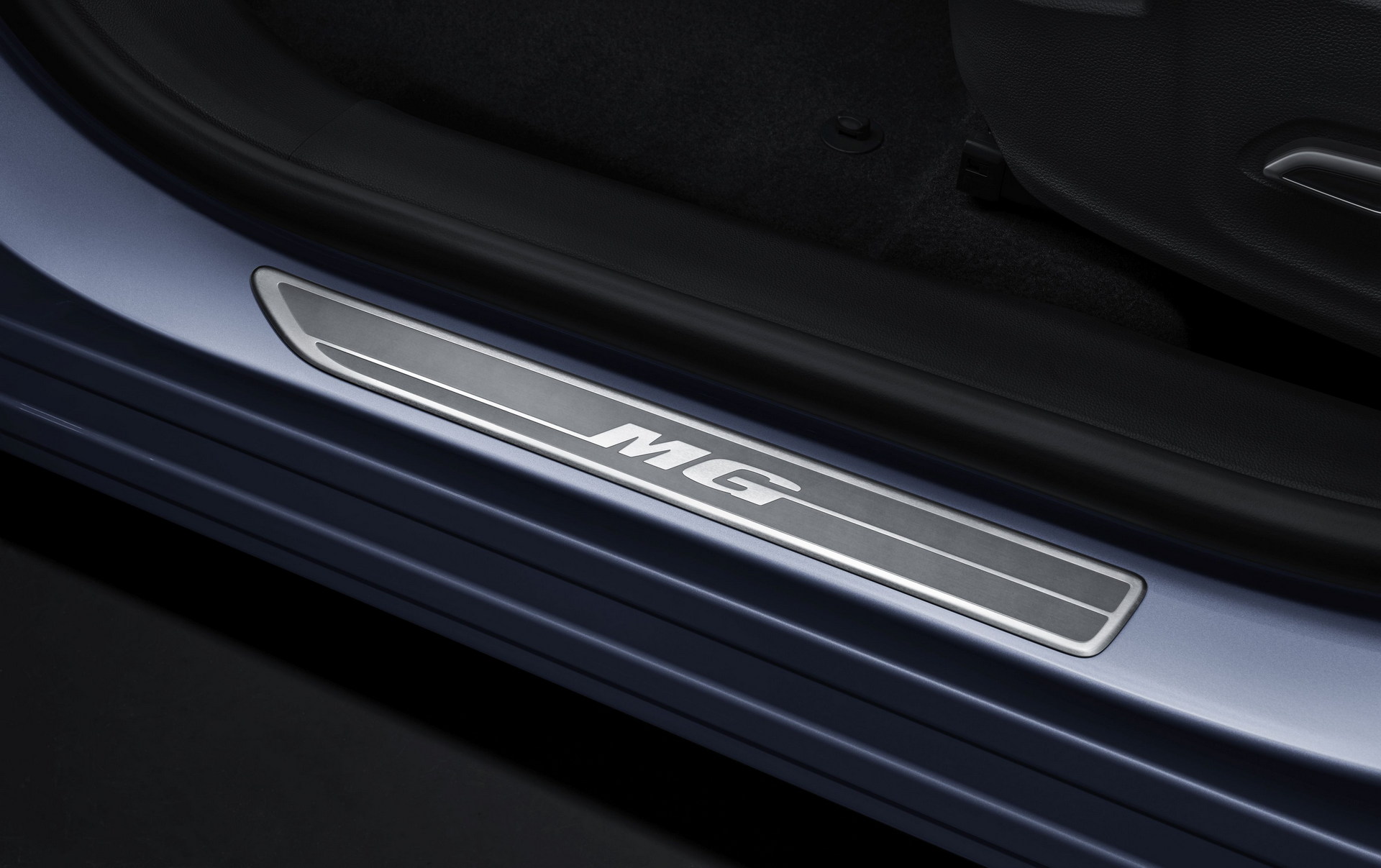 MG Marvel R Electric Flagship Starts Sales In Europe Priced From € ...