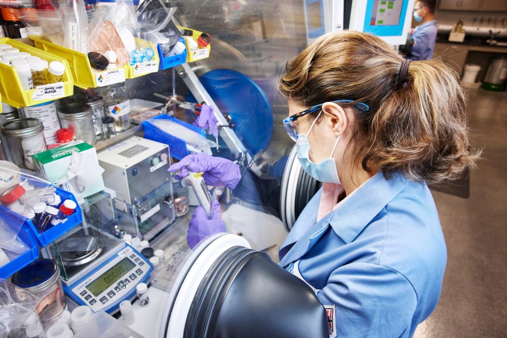 GM Announces New Battery Cell Innovation Center For Michigan, Will Help ...