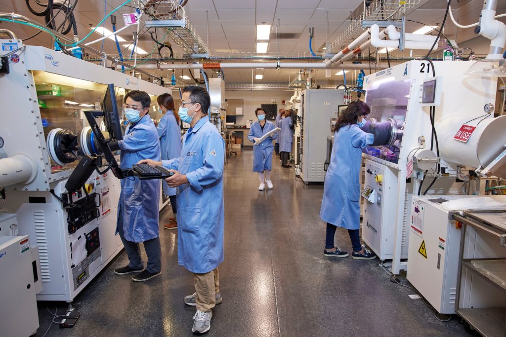 GM Announces New Battery Cell Innovation Center For Michigan, Will Help ...