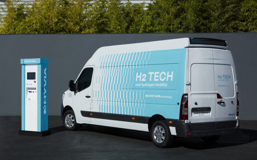 HYVIA’s Renault Master Van H2-TECH Is A Hydrogen Fuel Cell Van With A ...