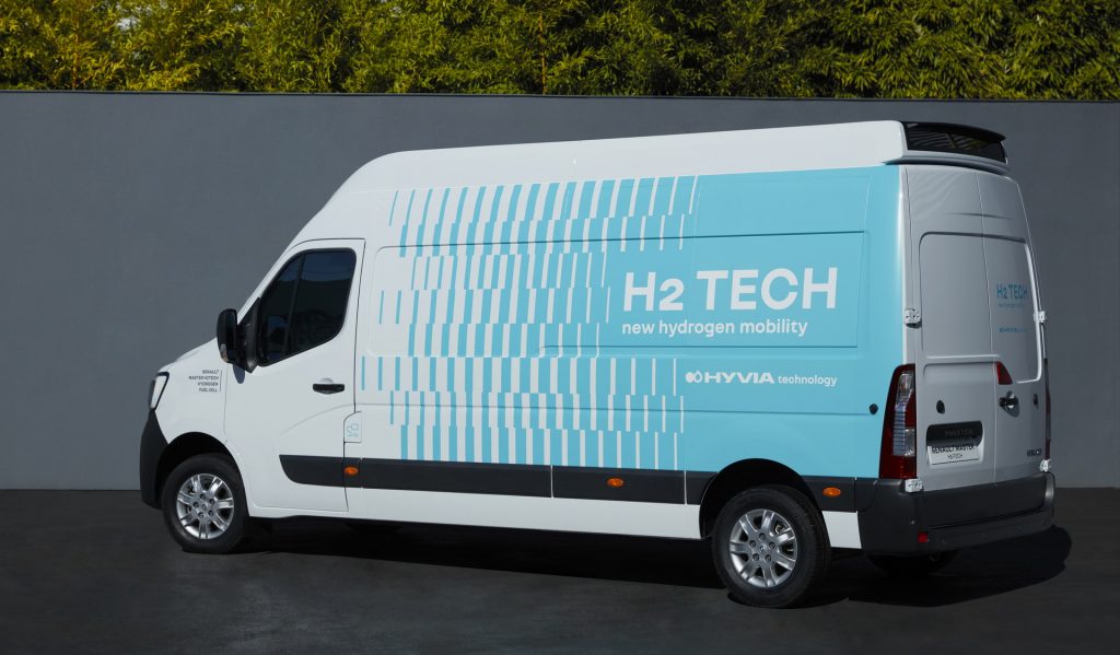 HYVIA’s Renault Master Van H2-TECH Is A Hydrogen Fuel Cell Van With A ...