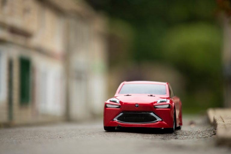 Toyota Shrunk The Mirai Into A Hydrogen-Powered Remote Control Scale ...