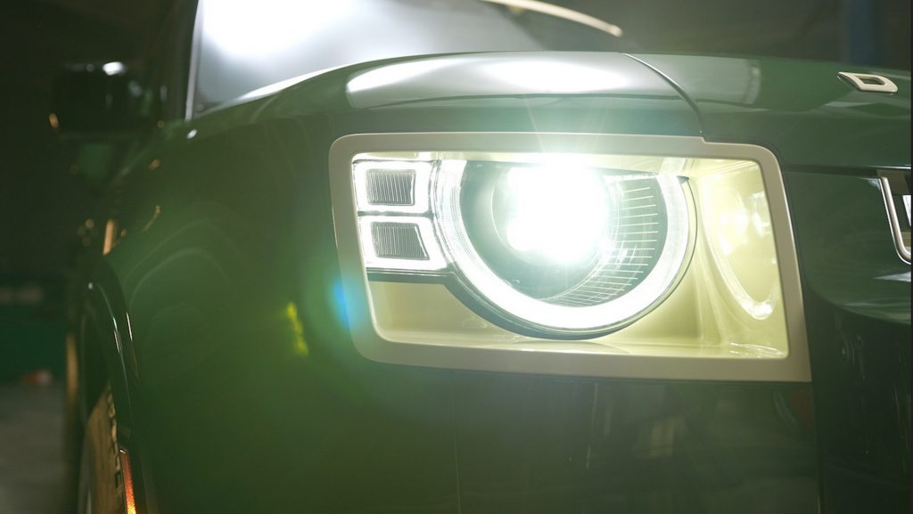 Galpin Shows Off Retro-Inspired 2022 Land Rover Defenders At LA Auto ...