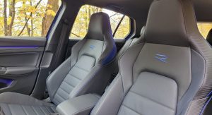 Driven: The 2022 Golf GTI And Golf R Are Hot Hatch Dynamos | Carscoops