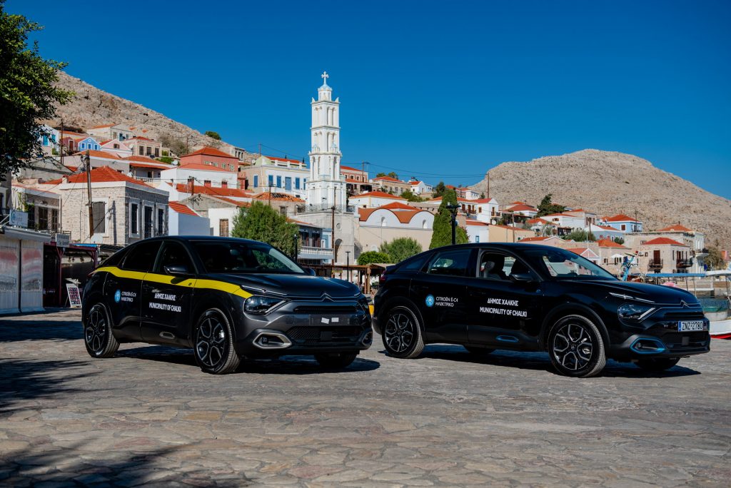This Citroën Ami Is Probably The Slowest Police Car In The World ...