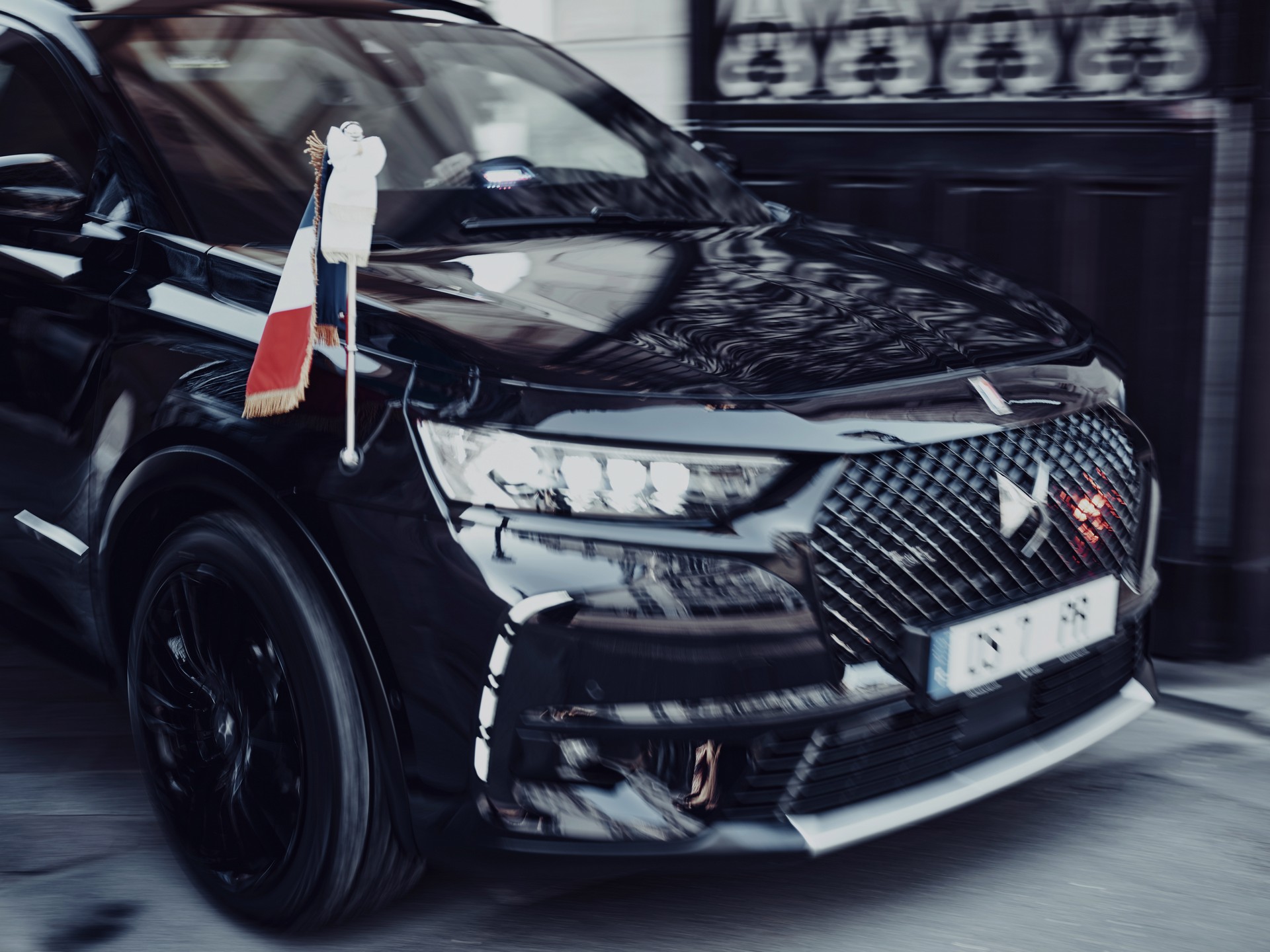 Meet France’s New Presidential Ride, The DS 7 Crossback Elysee | Carscoops