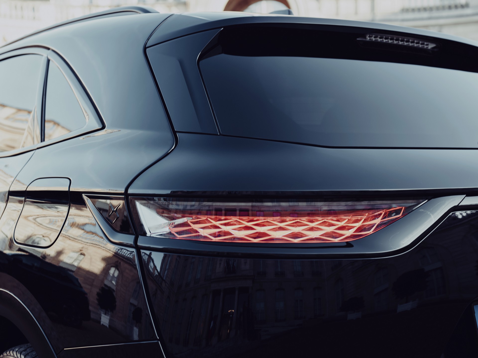 Meet France’s New Presidential Ride, The DS 7 Crossback Elysee | Carscoops