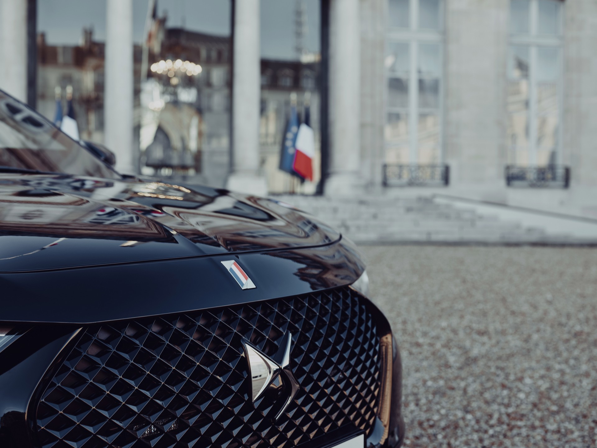 Meet France’s New Presidential Ride, The DS 7 Crossback Elysee | Carscoops