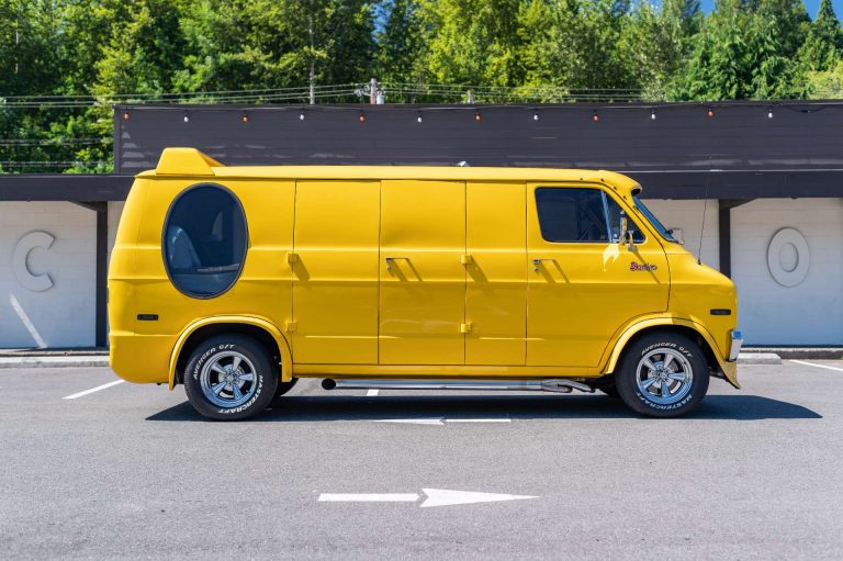 Men Of ’70s Culture, Here’s Your Chance To Own A Dodge Shag Wagon ...