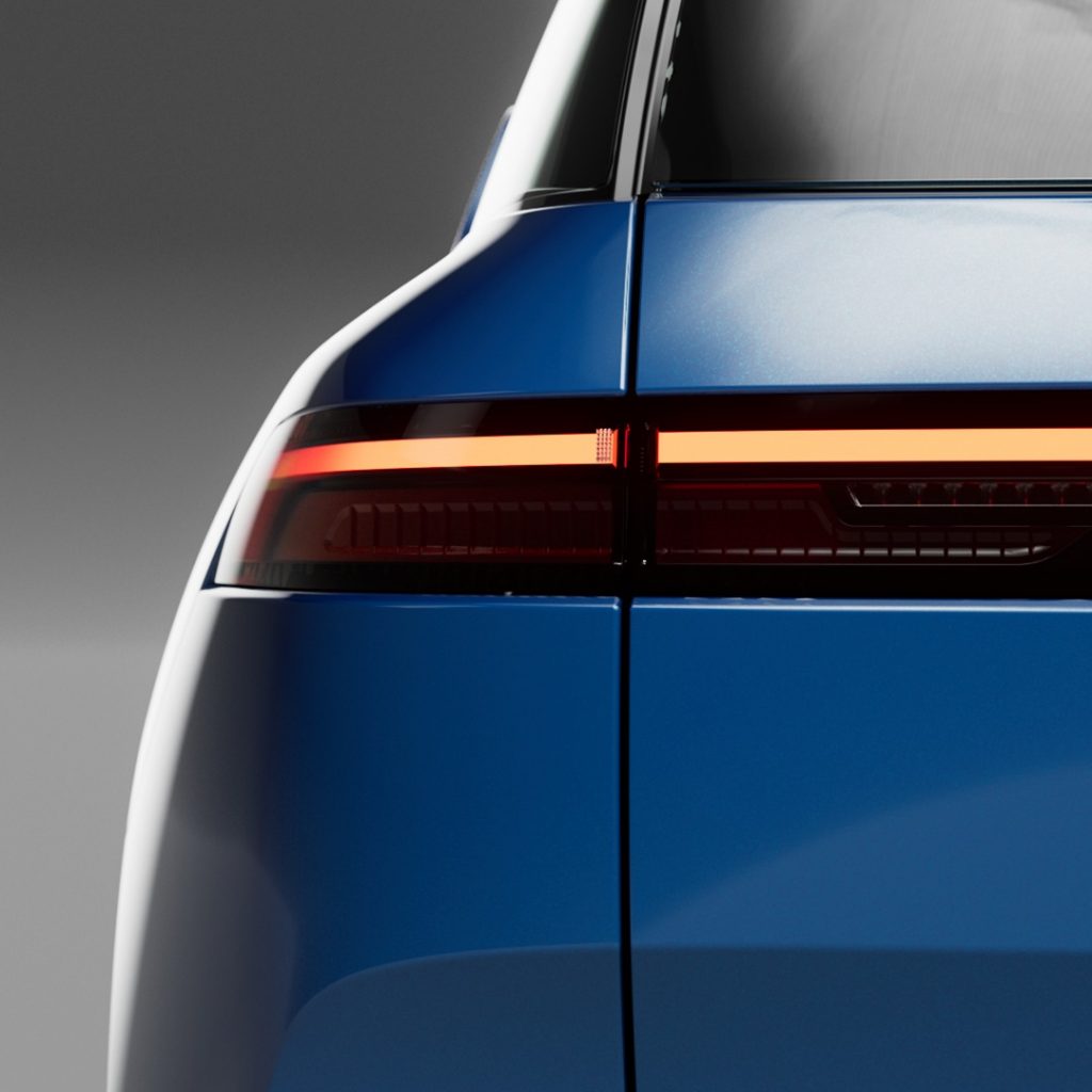 VinFast Unveils VF e35 And VF e36 Electric SUVs Coming To The U.S. Next ...