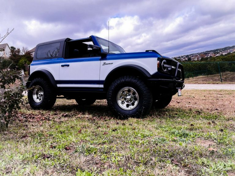 Retrolicious Two-Tone Ford Bronco First Edition Sells For A Whopping ...