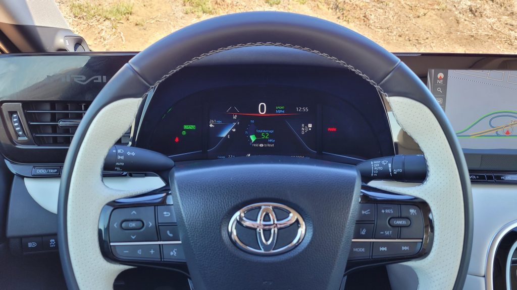 Quick Spin: The Toyota Mirai Is A Comfortable And Stylish Fuel Cell ...