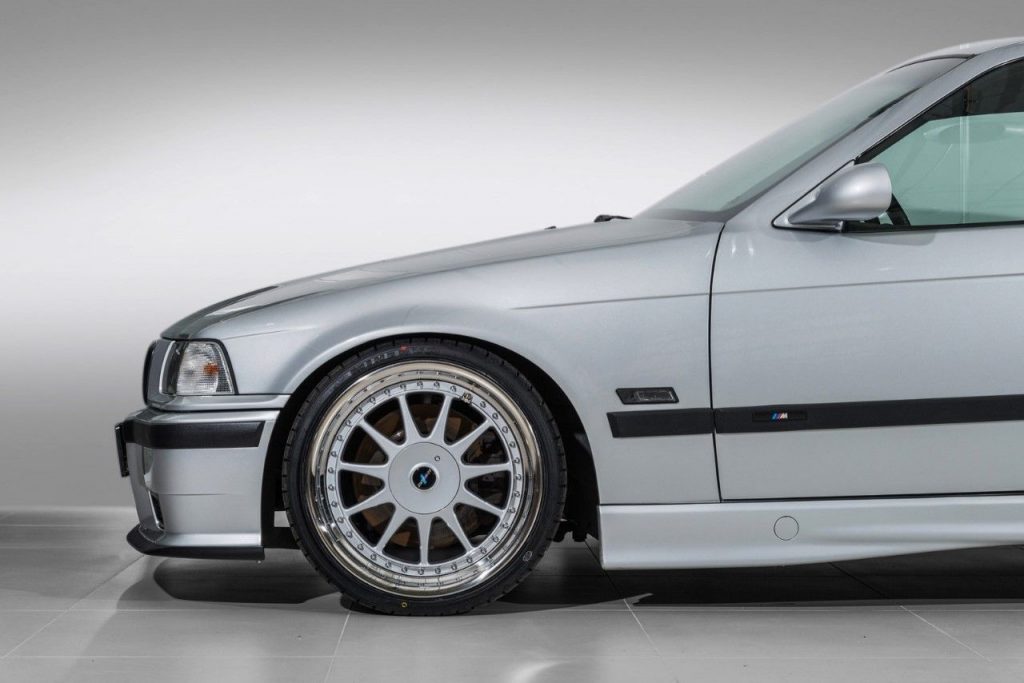 We Know You Want This BMW E36 3-Series Compact With A V12 Engine ...