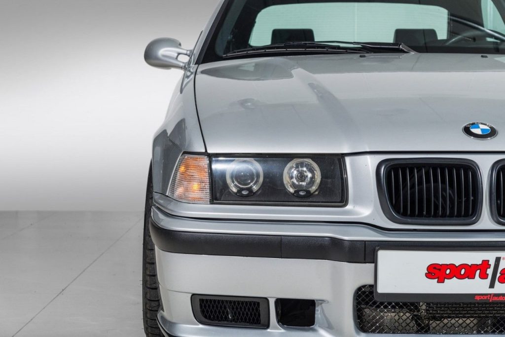 We Know You Want This BMW E36 3-Series Compact With A V12 Engine ...