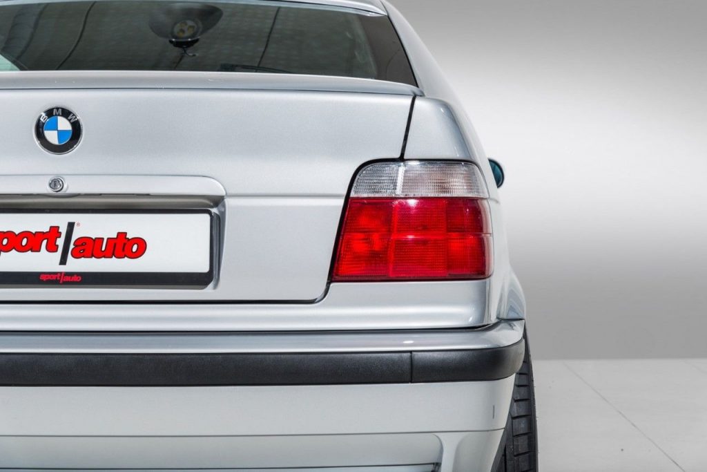 We Know You Want This BMW E36 3-Series Compact With A V12 Engine ...