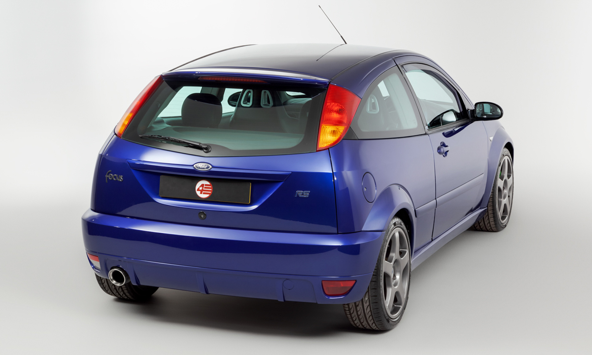 The Ford Focus RS On The Left Costs $25k/£19k More. Is It Worth It ...