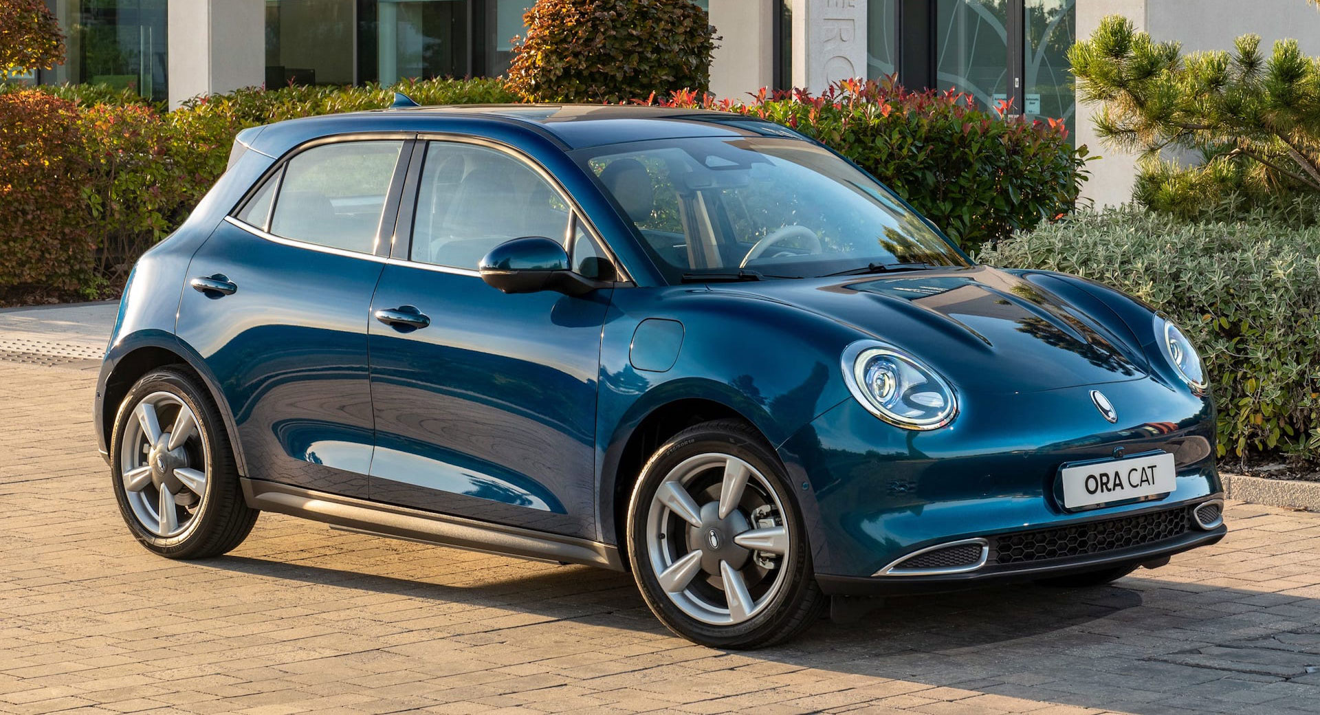 Ora Good Cat Owners Upset Cars Have Intel Processor From 2016 Rather ...