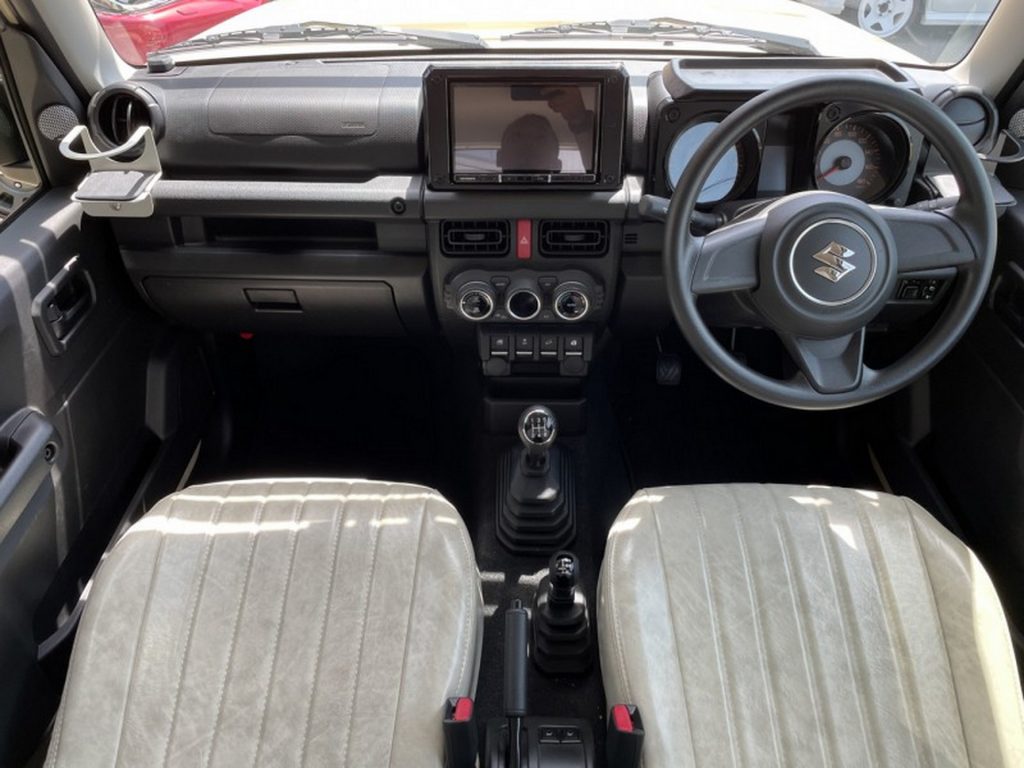 You Could Buy This Retro-Flavored Suzuki Jimny For $21K In Japan ...