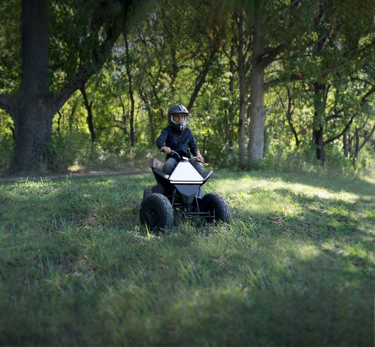 Tesla Cyberquad For Kids Debuts With $1,900 Price Tag And 15 Miles Of ...