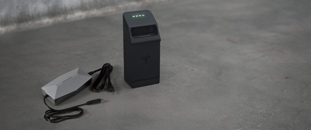 Tesla Cyberquad For Kids Debuts With $1,900 Price Tag And 15 Miles Of ...