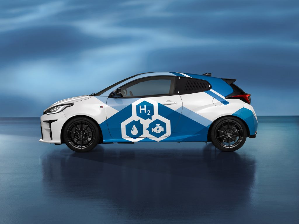 Yamaha And Toyota Working On 444-HP Hydrogen V8 With A Crazy Top ...