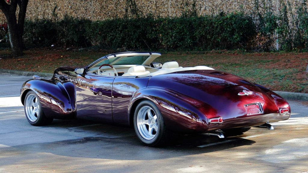 The Buick Blackhawk Show Car Is The Kind Of Wild Model The Brand Needs ...