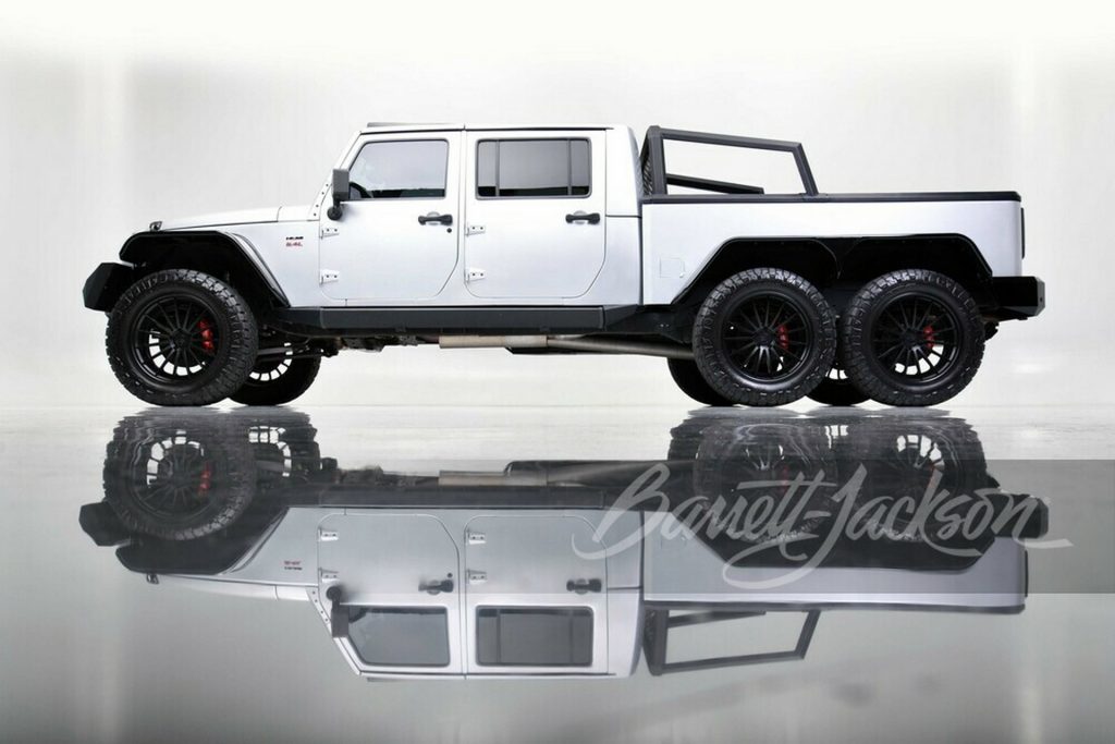 Forget The Gladiator, Buy This Hemi-Powered 2012 Jeep Wrangler 6×6 ...