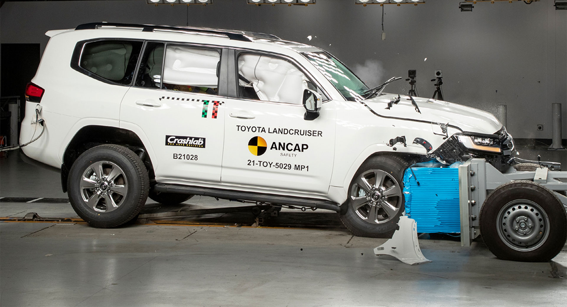 Watch The 2022 Toyota Land Cruiser 300 Crash Its Way To A 5-Star Safety ...