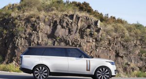 2023 Range Rover PHEV Exceeds Own Expectations, Goes 13% Farther On ...