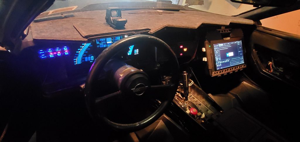 Cyberpunk-Inspired C4 Corvette Combines Parts From 10 Different ...