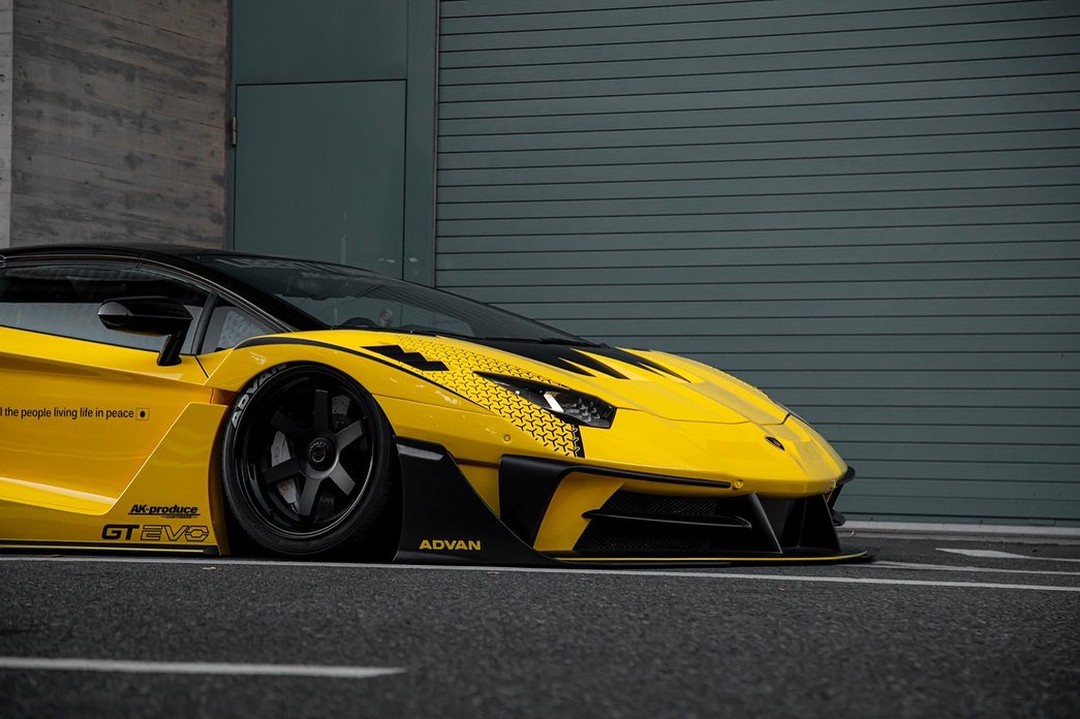 Liberty Walk’s Latest Lamborghini Aventador Is A Real Show-Stopper ...