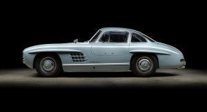 The Mercedes 300SL Gullwing Was Practically A Parts-Bin Special, So How ...