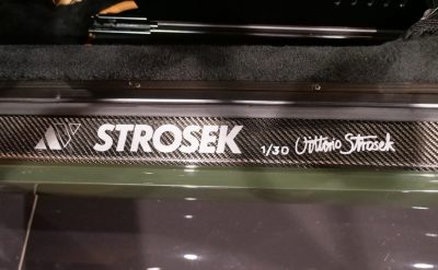 A Strosek ‘Mega 30’ Porsche 911 Restomod With Zero Miles Will Cost You ...