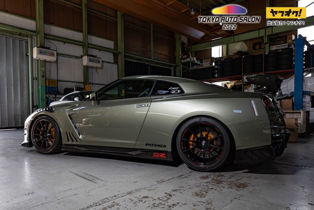 Top Secret Gives Nissan GT-R T-Spec A Relatively Restrained Makeover ...