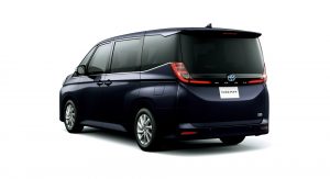 Toyota Noah And Voxy Minivans Debut In Japan With Up To Eight Seats And ...