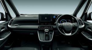 Toyota Noah And Voxy Minivans Debut In Japan With Up To Eight Seats And ...