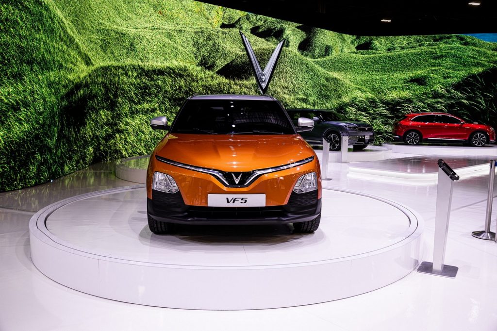 VinFast Unveils VF5, VF6, and VF7 Electric SUVs At CES, Announces ...