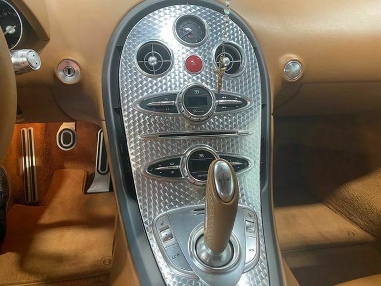 For $1.6 Million, Will You Go For A One Of A Kind Beige Bugatti Veyron ...